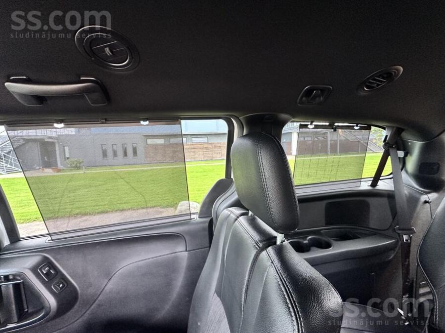 Balts Lancia Voyager 2015 Rīga, ar dzinēja tilpumu 2.80 L un nobraukumu 234 tūkst. km par 9899 €, foto 31 vietnē AUTOMOTO.COM.LV