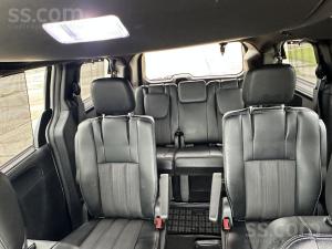 Balts Lancia Voyager 2015 Rīga, ar dzinēja tilpumu 2.80 L un nobraukumu 234 tūkst. km par 9899 €, foto 33 vietnē AUTOMOTO.COM.LV