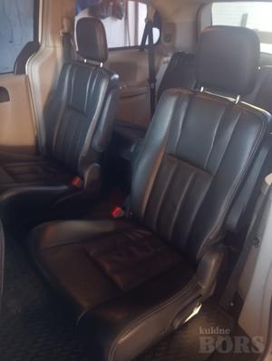 Balts Lancia Voyager 2012 Kilingi-Nemme, ar dzinēja tilpumu 3.60 L un nobraukumu 229 tūkst. km par 8000 €, foto 8 vietnē AUTOMOTO.COM.LV