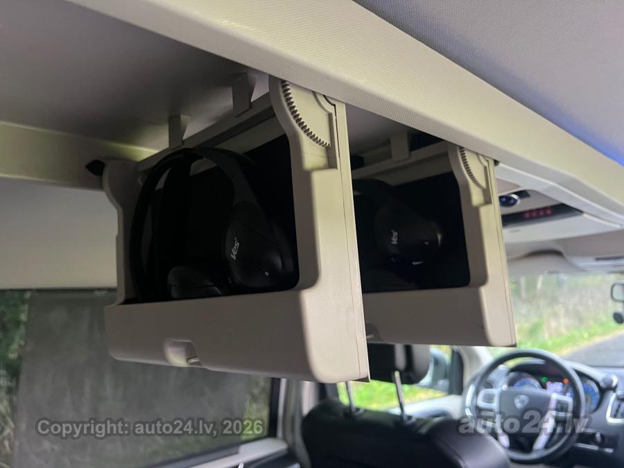 Белый Лянча Voyager 2013 в Таллин, объемом двигателя 2.80 л и пробегом 285 тыс. км за 4999 €, фото 13 на AUTOMOTO.COM.LV