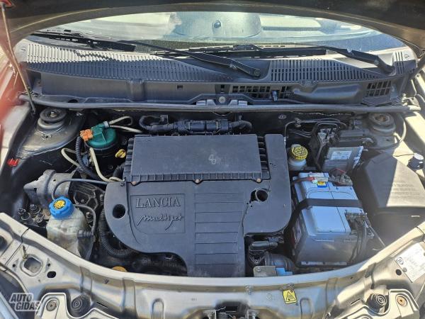 Pelēks Lancia Ypsilon 2006 Kretinga, ar dzinēja tilpumu 1.30 L un nobraukumu 210 tūkst. km par 1250 €, foto 10 vietnē AUTOMOTO.COM.LV
