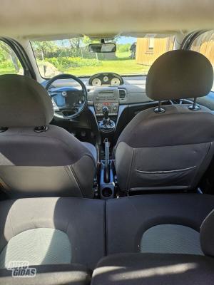 Pelēks Lancia Ypsilon 2006 Kretinga, ar dzinēja tilpumu 1.30 L un nobraukumu 210 tūkst. km par 1250 €, foto 14 vietnē AUTOMOTO.COM.LV
