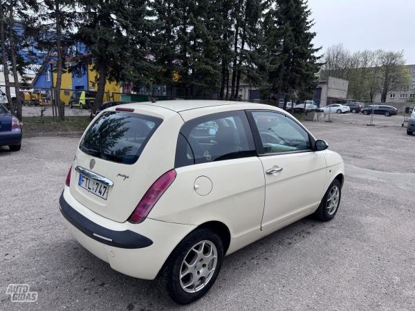 Lancia Ypsilon 2004 in Klaipeda, with an engine capacity of 1.30 L and mileage of 297 thousand km for 1450 €, photo 5 on AUTOMOTO.COM.LV