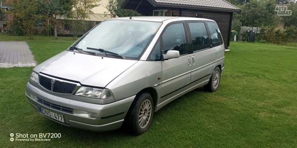 Grey Lancia Zeta 1997 in Jonava, with an engine capacity of 2.10 L and mileage of 325 thousand km for 600 €, photo 1 on AUTOMOTO.COM.LV