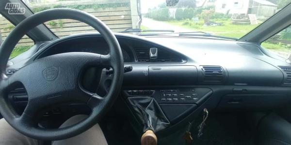 Grey Lancia Zeta 1997 in Jonava, with an engine capacity of 2.10 L and mileage of 325 thousand km for 600 €, photo 6 on AUTOMOTO.COM.LV