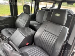 Melns Land Rover Defender 2005 Rīga, ar dzinēja tilpumu 2.50 L un nobraukumu 250 tūkst. km par 29500 €, foto 7 vietnē AUTOMOTO.COM.LV