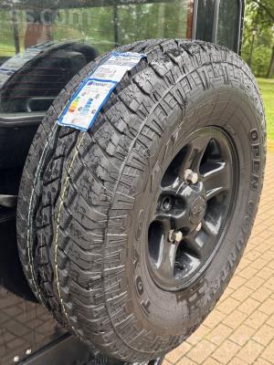 Melns Land Rover Defender 2005 Rīga, ar dzinēja tilpumu 2.50 L un nobraukumu 250 tūkst. km par 29500 €, foto 11 vietnē AUTOMOTO.COM.LV
