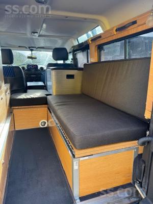 Melns Land Rover Defender 2008 Rīga, ar dzinēja tilpumu 2.40 L un nobraukumu 130 tūkst. km par 29700 €, foto 13 vietnē AUTOMOTO.COM.LV
