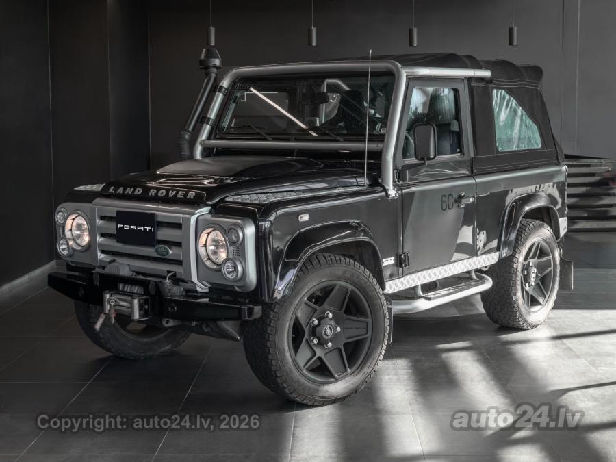 Melns Land Rover Defender 2010 Tallina, ar dzinēja tilpumu 2.40 L un nobraukumu 173 tūkst. km par 64900 €, foto 1 vietnē AUTOMOTO.COM.LV