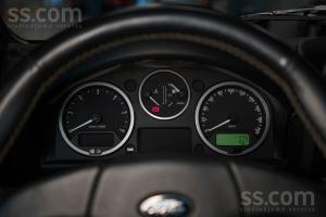 Melns Land Rover Defender 2013 Rīga, ar dzinēja tilpumu 2.20 L un nobraukumu 11 tūkst. km par 95000 €, foto 17 vietnē AUTOMOTO.COM.LV