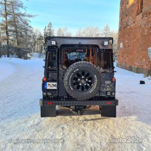 Black Land Rover Defender 2014 in Tallinn, with an engine capacity of 2.20 L and mileage of 42 thousand km for 75000 €, photo 8 on AUTOMOTO.COM.LV