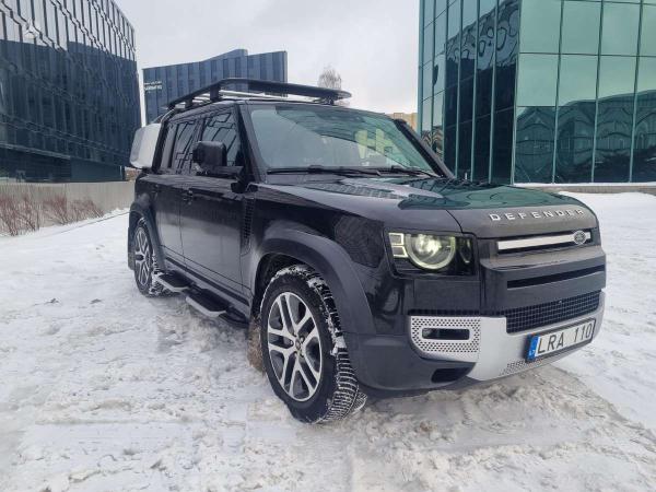 Black Land Rover Defender 2020 in Vilnius, with an engine capacity of 3.00 L and mileage of 107 thousand km for 43000 €, photo 9 on AUTOMOTO.COM.LV