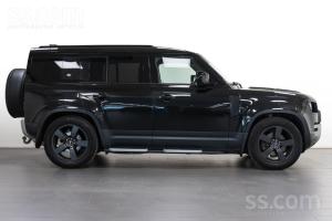 Melns Land Rover Defender 2023 Rīga, ar dzinēja tilpumu 3.00 L un nobraukumu 77 tūkst. km par 57000 €, foto 10 vietnē AUTOMOTO.COM.LV