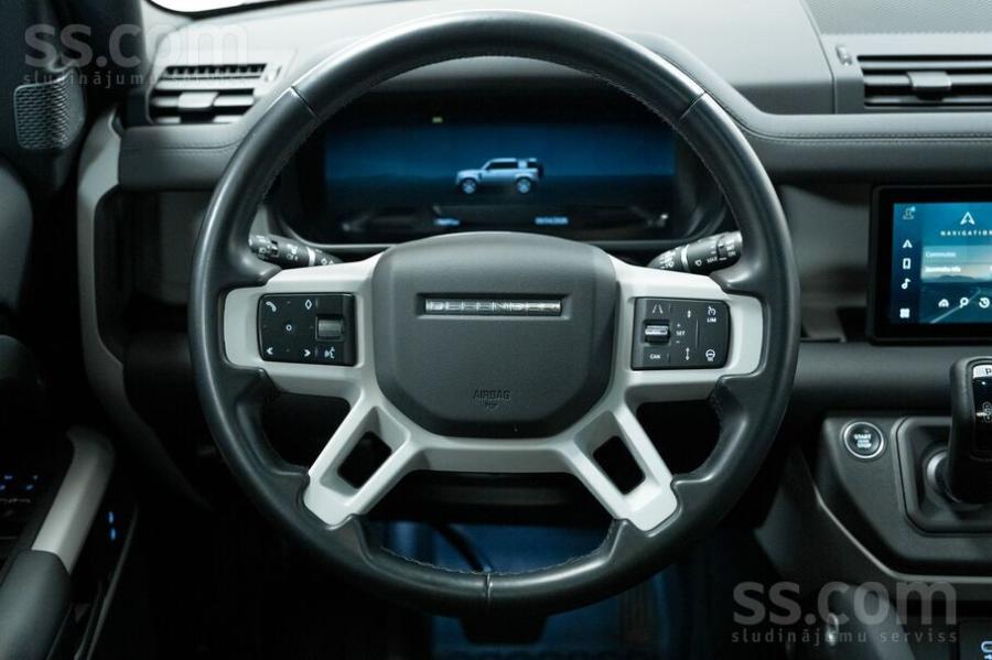 Melns Land Rover Defender 2023 Rīga, ar dzinēja tilpumu 3.00 L un nobraukumu 77 tūkst. km par 57000 €, foto 12 vietnē AUTOMOTO.COM.LV