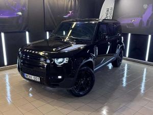 Melns Land Rover Defender 2023 Viļņa, ar dzinēja tilpumu 3.00 L un nobraukumu 100 tūkst. km par 54000 €, foto  vietnē AUTOMOTO.COM.LV