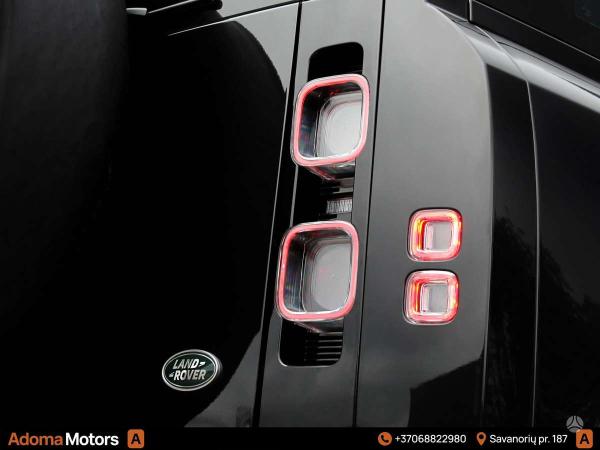 Land Rover Defender 2023 Kauņa vietnē Melns Land Rover Defender 2023 Kauņa, ar dzinēja tilpumu 3.00 L un nobraukumu 104 tūkst. km par 59000 €, foto 6 vietnē AUTOMOTO.COM.LV