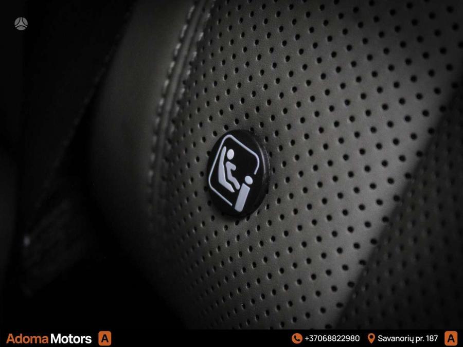 Melns Land Rover Defender 2023 Kauņa, ar dzinēja tilpumu 3.00 L un nobraukumu 104 tūkst. km par 59000 €, foto 29 vietnē AUTOMOTO.COM.LV