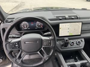 Black Land Rover Defender 2024 in Riga, with an engine capacity of 3.00 L and mileage of 16 thousand km for 66900 €, photo 19 on AUTOMOTO.COM.LV