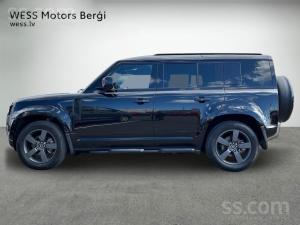 Black Land Rover Defender 2025 in Riga, with an engine capacity of 3.00 L and mileage of 36 thousand km for 76000 €, photo 4 on AUTOMOTO.COM.LV