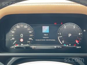Black Land Rover Defender 2025 in Riga, with an engine capacity of 3.00 L and mileage of 36 thousand km for 76000 €, photo 14 on AUTOMOTO.COM.LV
