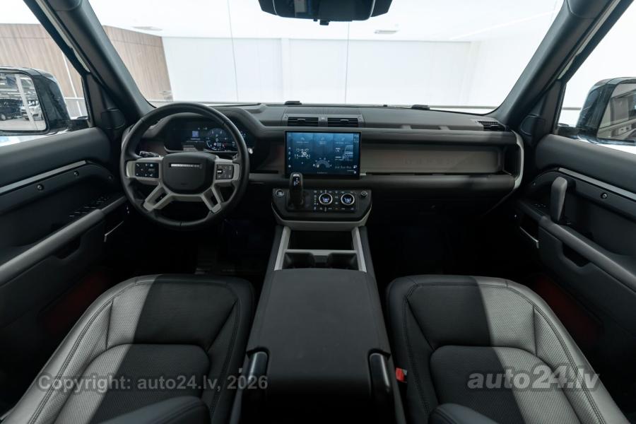 Melns Land Rover Defender 2025 Tallina, ar dzinēja tilpumu 3.00 L un nobraukumu 23 tūkst. km par 99950 €, foto 13 vietnē AUTOMOTO.COM.LV