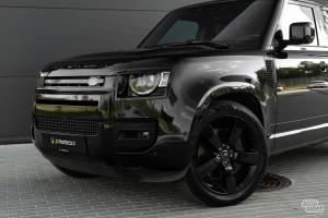 Melns Land Rover Defender 2025 Viļņa, ar dzinēja tilpumu 5.00 L un nobraukumu 38 tūkst. km par 99950 €, foto 3 vietnē AUTOMOTO.COM.LV