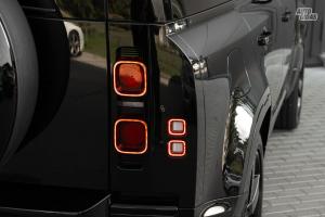 Melns Land Rover Defender 2025 Viļņa, ar dzinēja tilpumu 5.00 L un nobraukumu 38 tūkst. km par 99950 €, foto 15 vietnē AUTOMOTO.COM.LV
