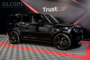 Melns Land Rover Defender 2020 Tallina, ar dzinēja tilpumu 2.00 L un nobraukumu 84 tūkst. km par 46500 €, foto 7 vietnē AUTOMOTO.COM.LV