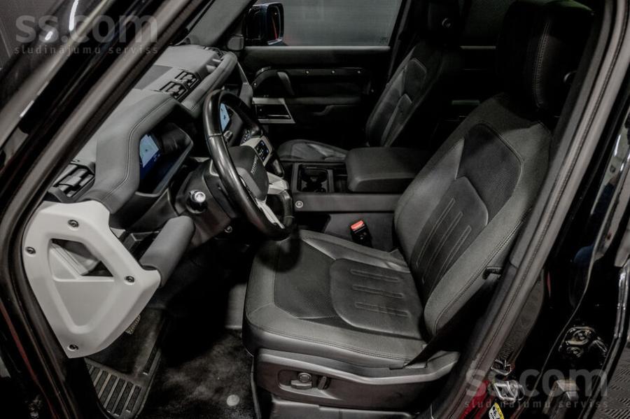 Melns Land Rover Defender 2020 Tallina, ar dzinēja tilpumu 2.00 L un nobraukumu 84 tūkst. km par 46500 €, foto 13 vietnē AUTOMOTO.COM.LV