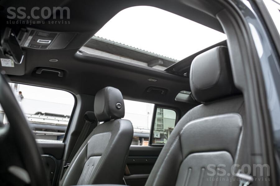 Zils Land Rover Defender 2021 Rīga, ar dzinēja tilpumu 3.00 L un nobraukumu 106 tūkst. km par 58500 €, foto 4 vietnē AUTOMOTO.COM.LV