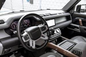 Zils Land Rover Defender 2021 Rīga, ar dzinēja tilpumu 3.00 L un nobraukumu 106 tūkst. km par 58500 €, foto 6 vietnē AUTOMOTO.COM.LV
