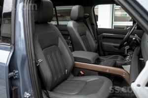 Zils Land Rover Defender 2021 Rīga, ar dzinēja tilpumu 3.00 L un nobraukumu 106 tūkst. km par 58500 €, foto 10 vietnē AUTOMOTO.COM.LV