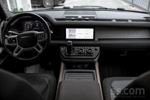 Blue Land Rover Defender 2021 in Riga, with an engine capacity of 3.00 L and mileage of 106 thousand km for 42500 €, photo 8 on AUTOMOTO.COM.LV