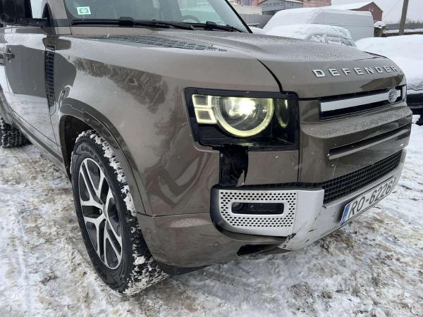 Brown Land Rover Defender 2022 in Kaunas, with an engine capacity of 3.00 L and mileage of 60 thousand km for 44900 €, photo 7 on AUTOMOTO.COM.LV