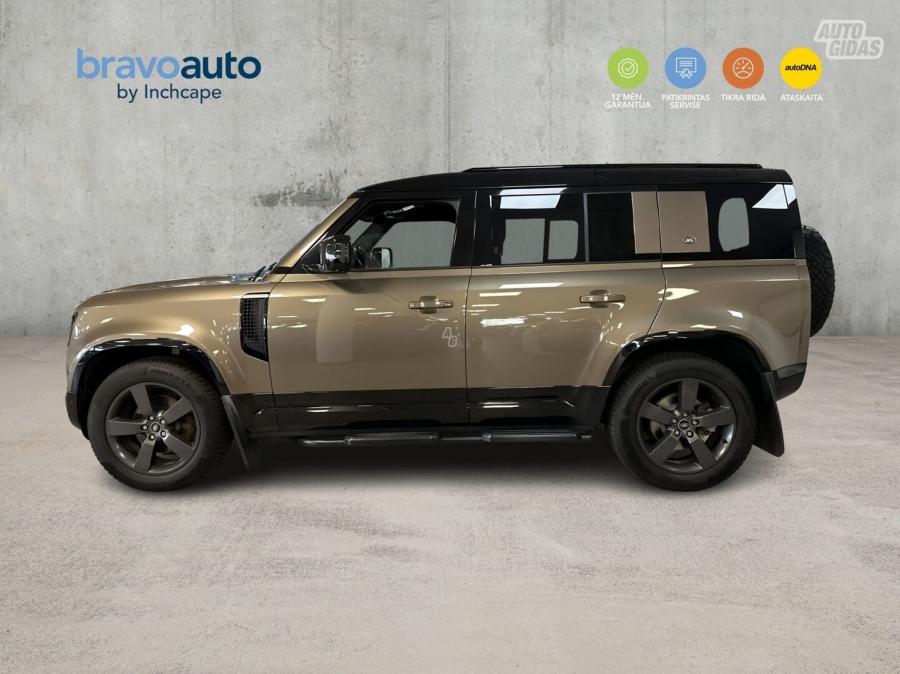 Brūns Land Rover Defender 2022 Viļņa, ar dzinēja tilpumu 3.00 L un nobraukumu 98 tūkst. km par 61500 €, foto 2 vietnē AUTOMOTO.COM.LV