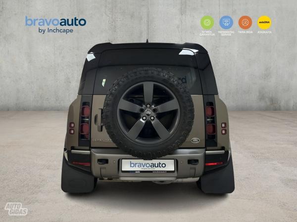 Brown Land Rover Defender 2022 in Vilnius, with an engine capacity of 3.00 L and mileage of 99 thousand km for 58000 €, photo 4 on AUTOMOTO.COM.LV