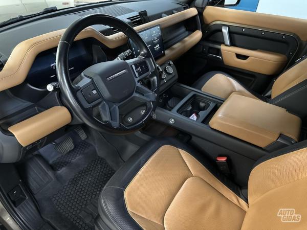 Brown Land Rover Defender 2022 in Vilnius, with an engine capacity of 3.00 L and mileage of 99 thousand km for 58000 €, photo 8 on AUTOMOTO.COM.LV
