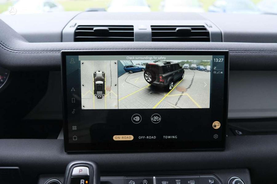 Brūns Land Rover Defender 2022 Viļņa, ar dzinēja tilpumu 3.00 L un nobraukumu 137 tūkst. km par 46950 €, foto 12 vietnē AUTOMOTO.COM.LV