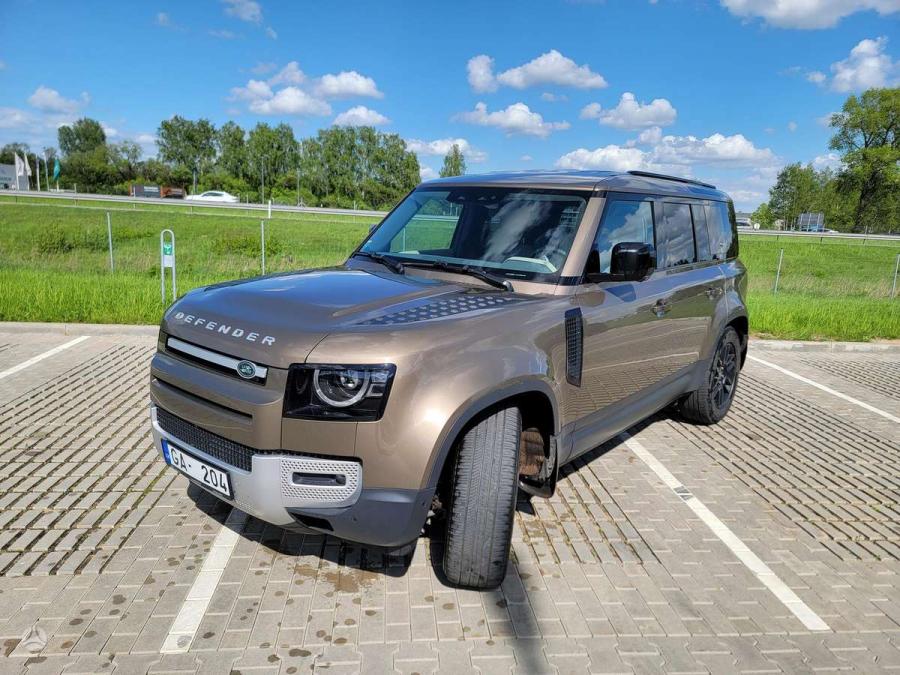 Brūns Land Rover Defender 2022 Viļņa, ar dzinēja tilpumu 3.00 L un nobraukumu 95 tūkst. km par 44900 €, foto 1 vietnē AUTOMOTO.COM.LV