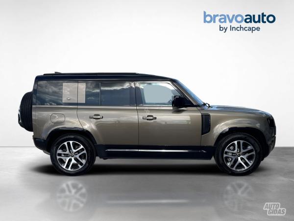 Ленд Ровер Дефендер 2022 в Каунас на AUTOMOTO.COM.LV Коричневый Ленд Ровер Дефендер 2022 в Каунас, объемом двигателя 3.00 л и пробегом 103 тыс. км за 56000 €, фото 7 на AUTOMOTO.COM.LV