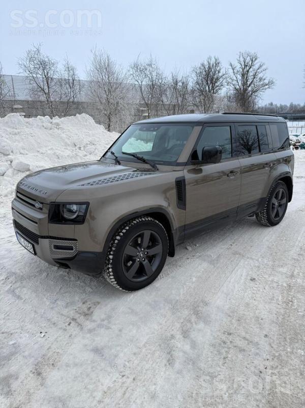Brūns Land Rover Defender 2024 Cēsis, ar dzinēja tilpumu 3.00 L un nobraukumu 91 tūkst. km par 59500 €, foto 1 vietnē AUTOMOTO.COM.LV