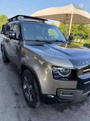 Brown Land Rover Defender 2024 in Siauliai, with an engine capacity of 3.00 L and mileage of 125 thousand km for 68000 €, photo 5 on AUTOMOTO.COM.LV
