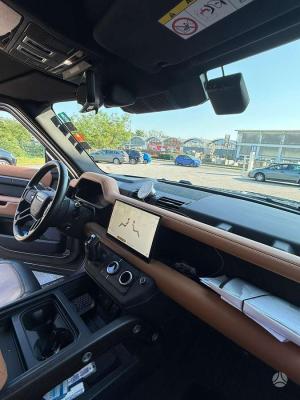 Brown Land Rover Defender 2024 in Siauliai, with an engine capacity of 3.00 L and mileage of 125 thousand km for 68000 €, photo 13 on AUTOMOTO.COM.LV