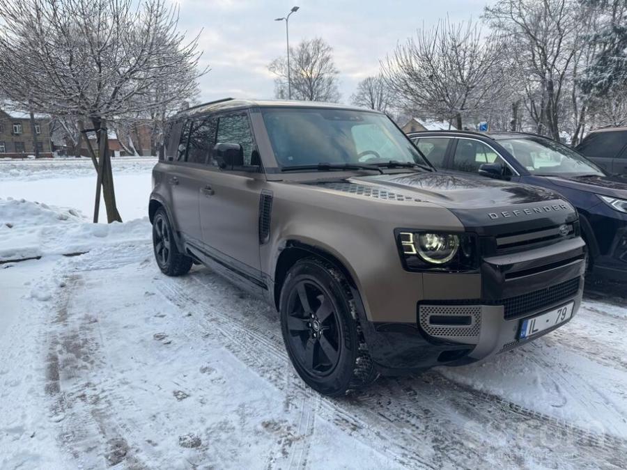 Brown Land Rover Defender 2025 in Riga, with an engine capacity of 3.00 L and mileage of 26 thousand km for 79500 €, photo 3 on AUTOMOTO.COM.LV