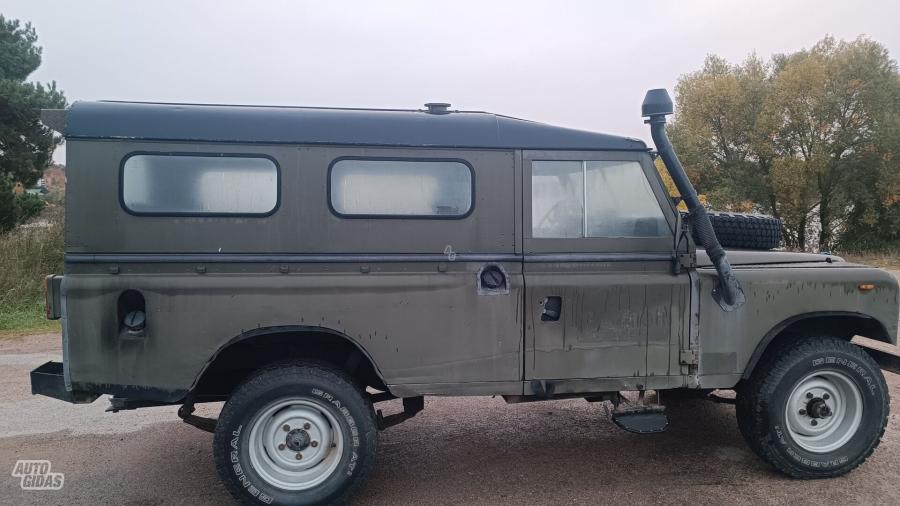 Land Rover Defender 1974 in Kaunas, with an engine capacity of 2.40 L and mileage of 90 thousand km for 4500 €, photo 6 on AUTOMOTO.COM.LV