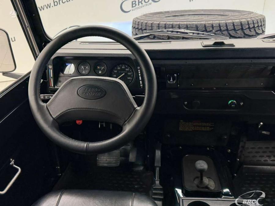 Land Rover Defender 1996 Viļņa, ar dzinēja tilpumu 0.00 L un nobraukumu 0 tūkst. km par 39900 €, foto 12 vietnē AUTOMOTO.COM.LV