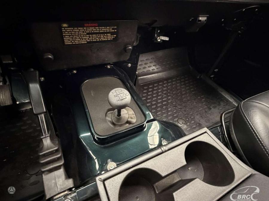 Land Rover Defender 1996 Viļņa, ar dzinēja tilpumu 0.00 L un nobraukumu 0 tūkst. km par 39900 €, foto 26 vietnē AUTOMOTO.COM.LV