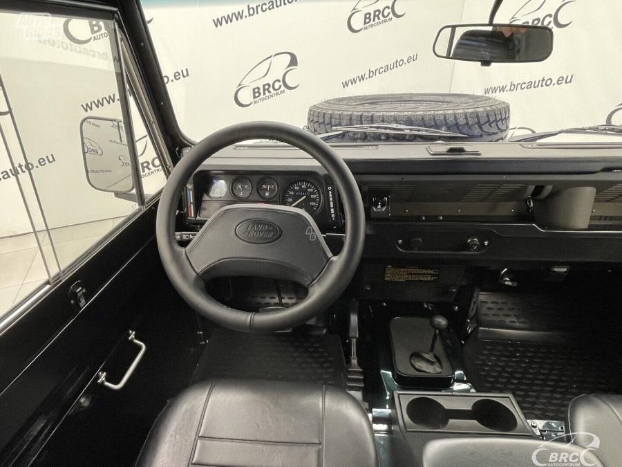 Land Rover Defender 1997 Avižieniai, ar dzinēja tilpumu 0.00 L un nobraukumu 70 tūkst. km par 49900 €, foto 11 vietnē AUTOMOTO.COM.LV