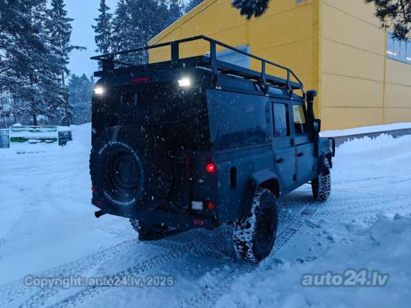 Land Rover Defender 1998 Tallina, ar dzinēja tilpumu 2.50 L un nobraukumu 606 tūkst. km par 14500 €, foto 8 vietnē AUTOMOTO.COM.LV