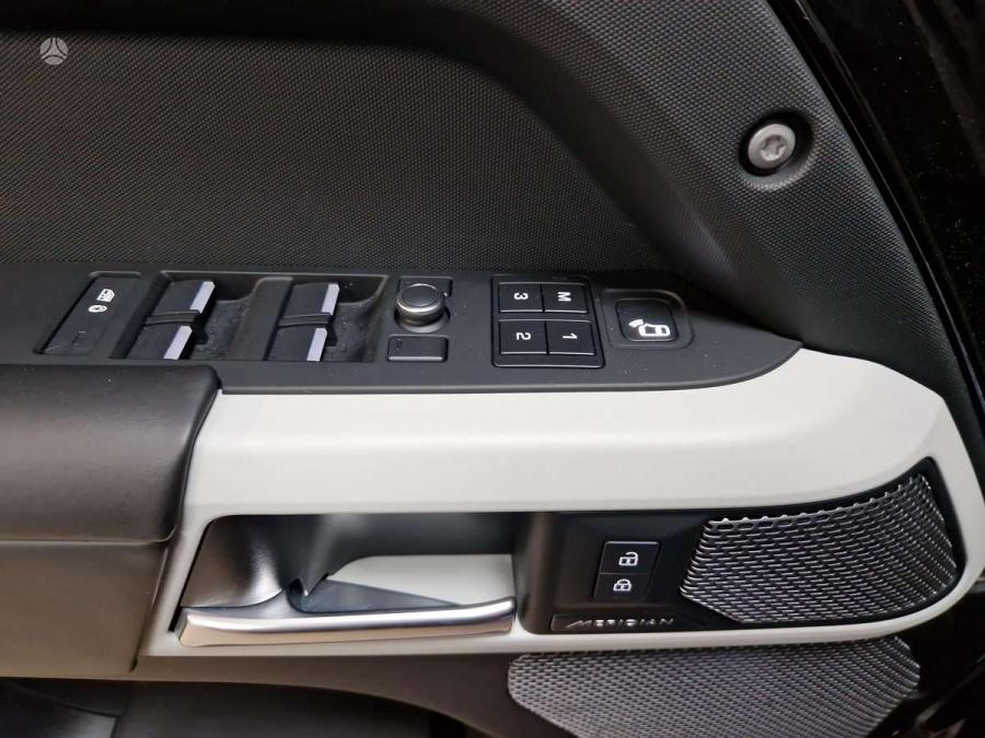 Land Rover Defender 2021 Viļņa, ar dzinēja tilpumu 3.00 L un nobraukumu 158 tūkst. km par 40000 €, foto 26 vietnē AUTOMOTO.COM.LV